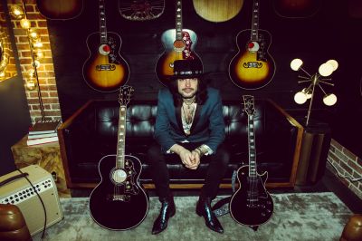Live music with Matt Peach | Derby Market Hall